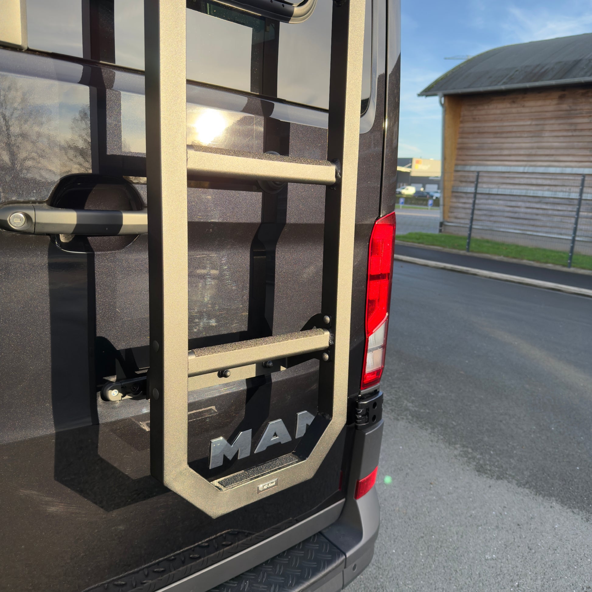 ND-Rack Mercedes Sprinter V2 Heckleiter Schwarz