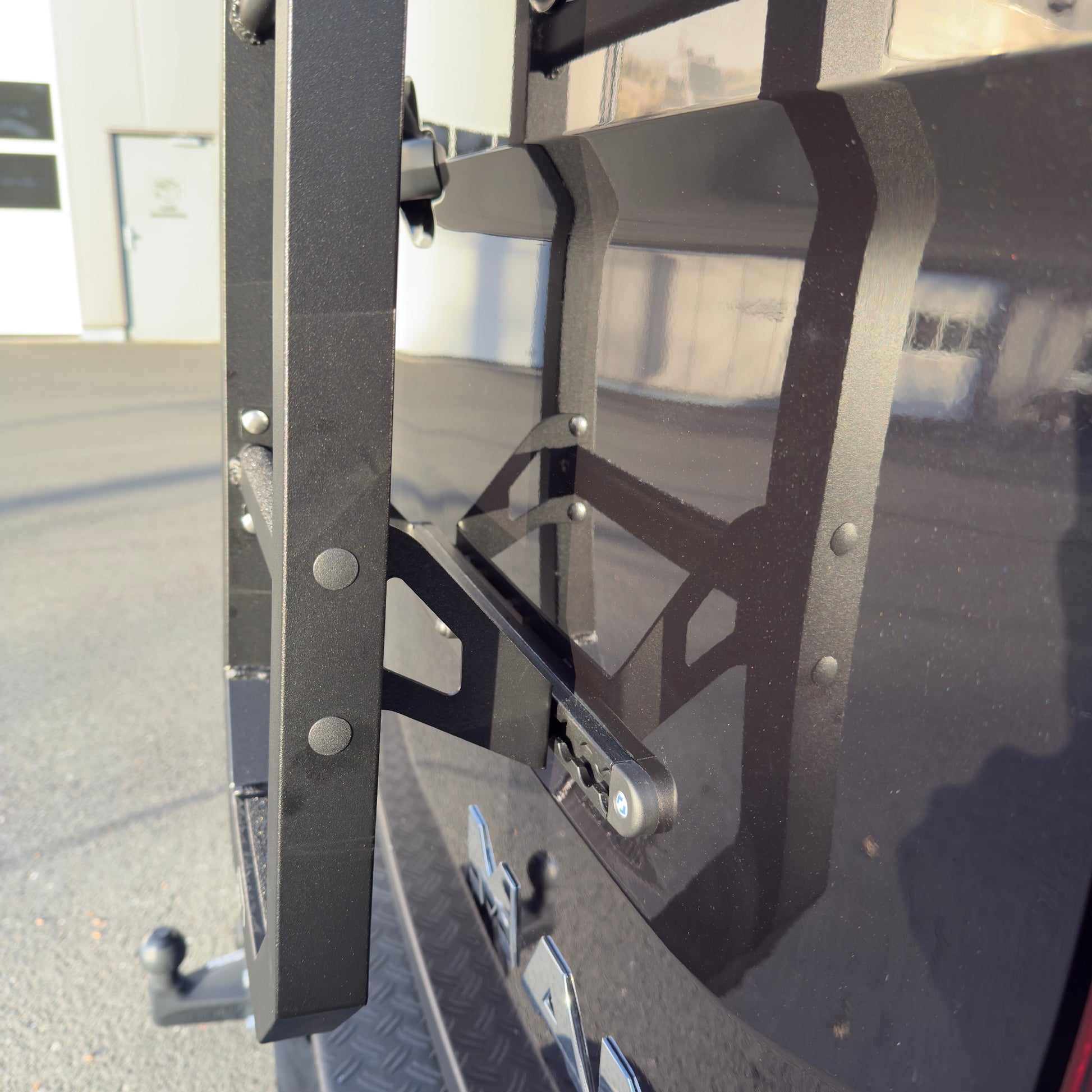 ND-Rack Mercedes Sprinter V2 Heckleiter Schwarz
